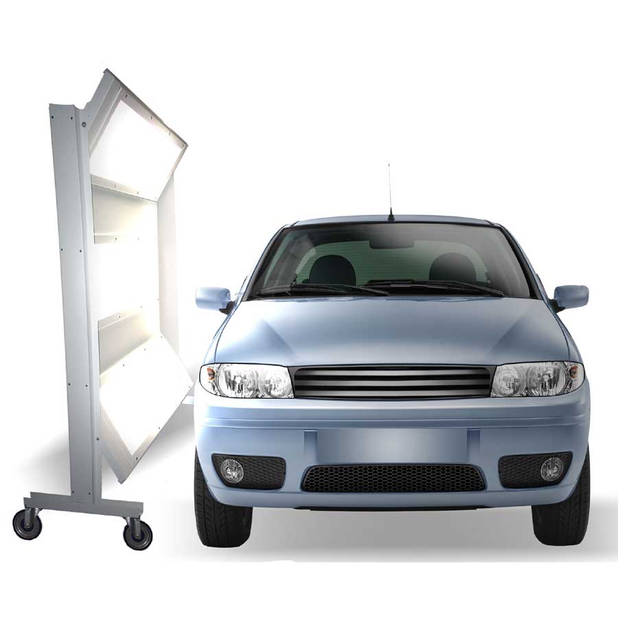 165-ML-012001 - Mobile Fluorescent Light Fixture With (4) 32 Watt Bulbs