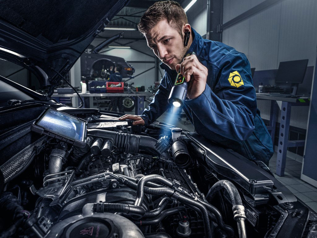 385-930-0266 - Inspectron® WiTorch® High Definition WiFi Video Flashlight